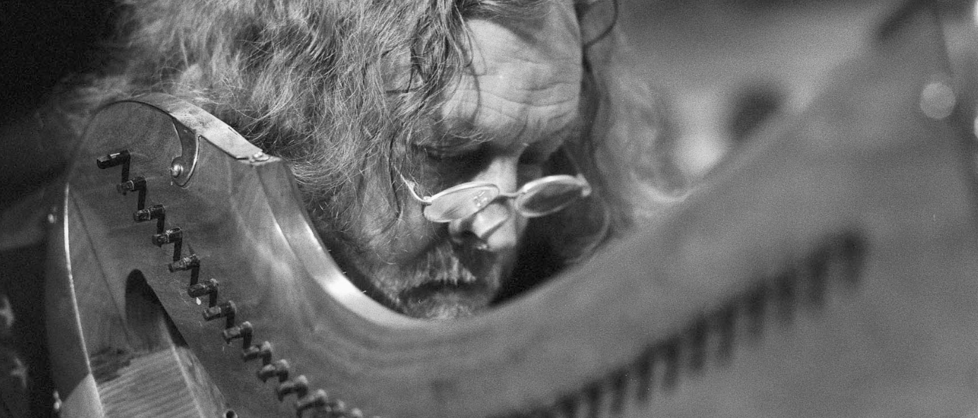 Robin Williamson – The Incredible String Wizard Revisted - Fretboard ...