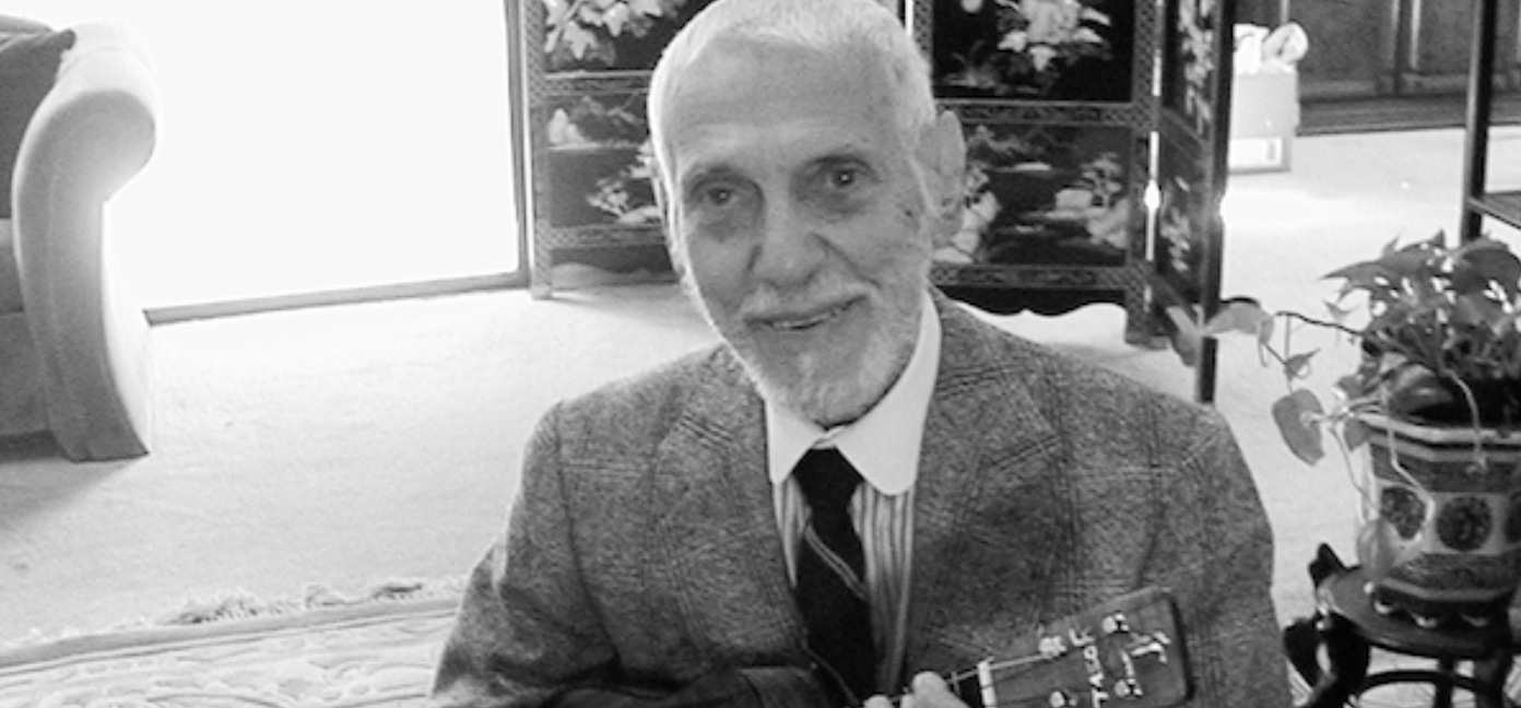 Interview: Ukulele Legend Bill Tapia (1908-2011) - Fretboard Journal