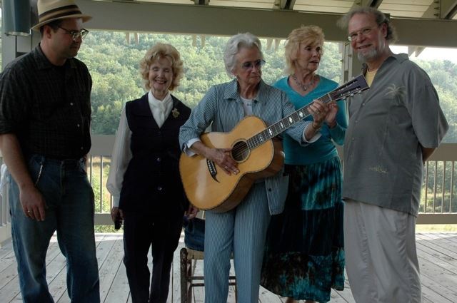 Recreating Ernest Stoneman's Galiano Guitar - Fretboard Journal