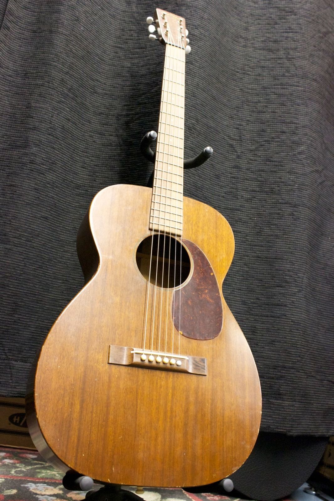 Catch of the Day: 1951 Martin 0-15 - Fretboard Journal