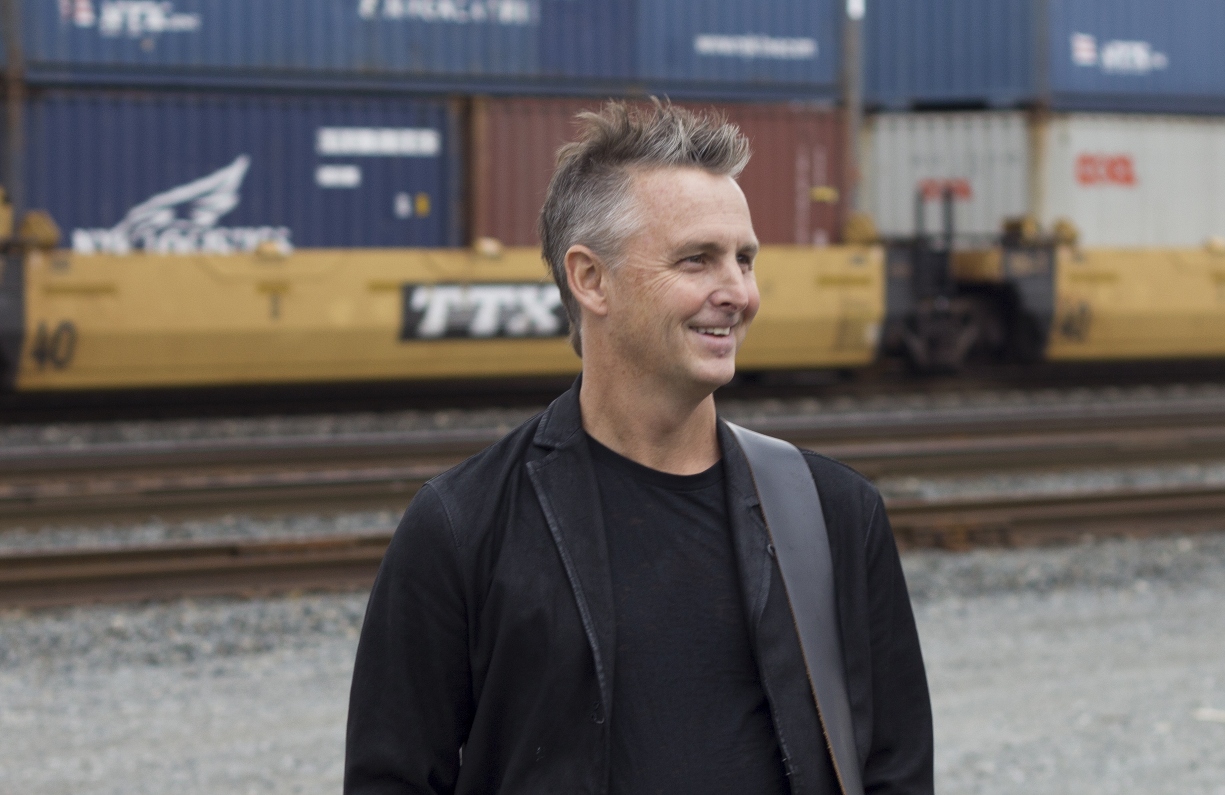 Pearl Jam's Mike McCready on "Sirens" - Fretboard Journal