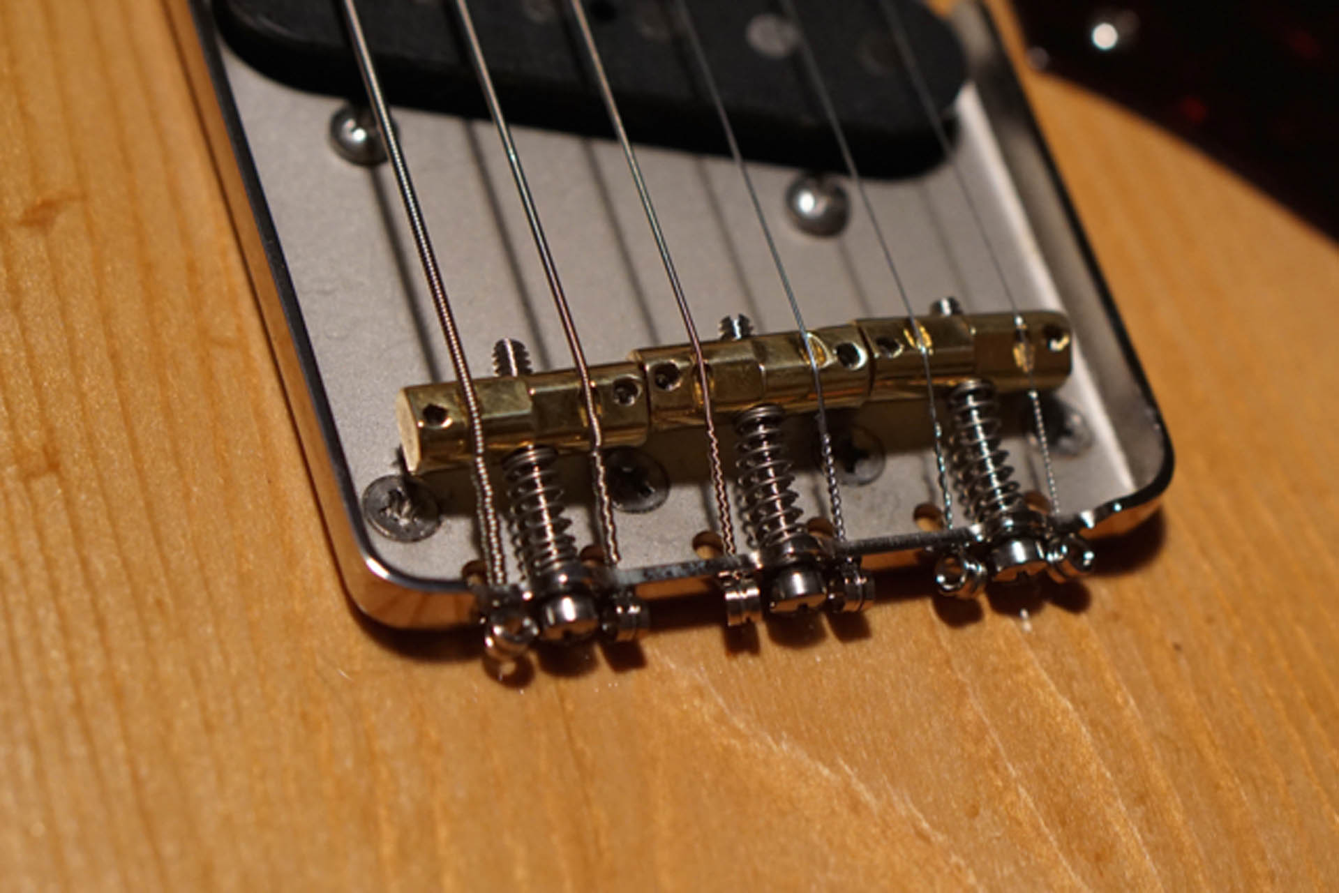 Hands On: Guadalupe Custom Strings - Fretboard Journal