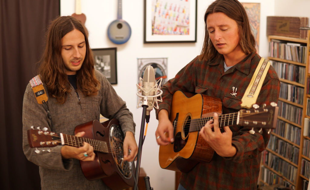 Mapache – “In the Morning Light” - Fretboard Journal