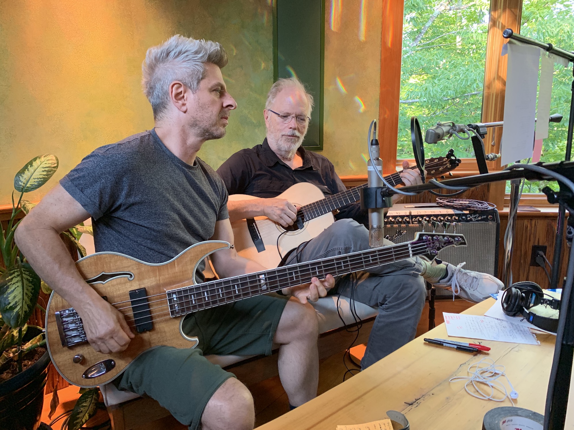 Throwing Rocks in the Air: A conversation with Leo Kottke and Mike ...